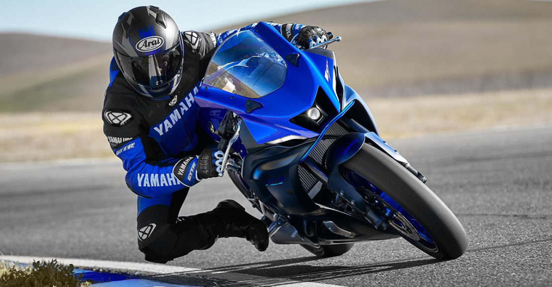 Yamaha Unveils All-New 2022 YZF-R7 Supersport Motorcycle